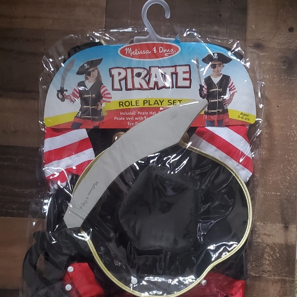 Melissa & Doug | Costumes | New Melissa Doug Pirate Kids Dressup ...